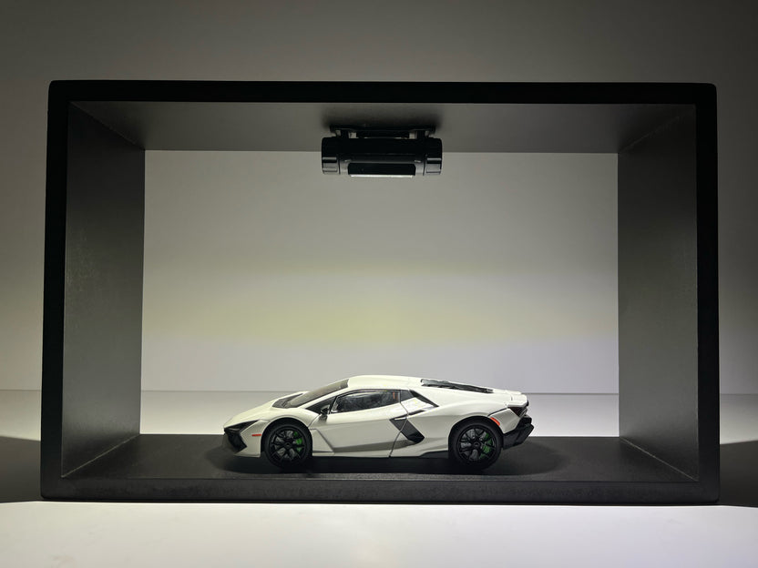 Lamborghini revuelto Spotlight Frame – Loot